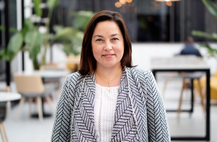 Cristina Guerra de Cosentino: “Silestone con tecnología HybriQ, se ...